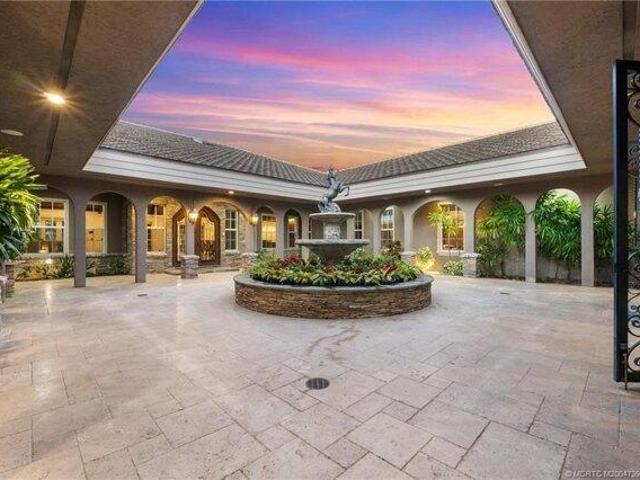 5 bedroom, Palm City FL 34990 92489603