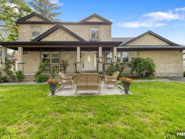 5 bedroom, Paramus NJ 07652 102212158