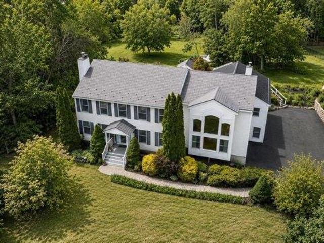 5 bedroom, Pelham NH 03076 103966169