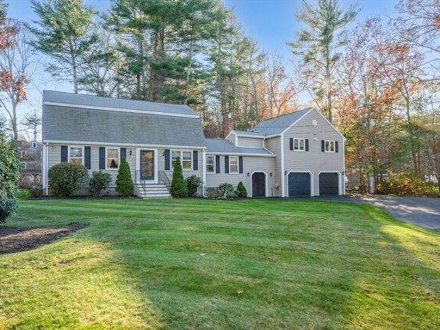 5 bedroom, Pembroke MA 02359 LS102528258