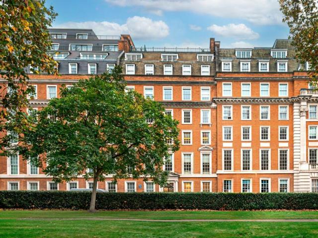 5 bedroom penthouse for sale in Grosvenor Square, Mayfair, London, W1K