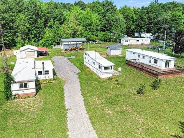 5 bedroom, Pentwater MI 49449 88712745