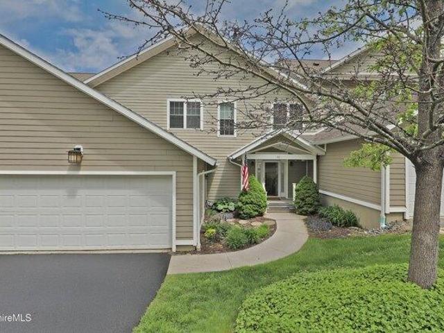 5 bedroom, Pittsfield MA 01201 105092694