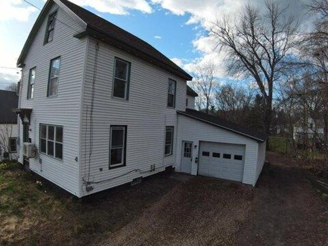 5 bedroom, Pittsfield ME 04967 102027155