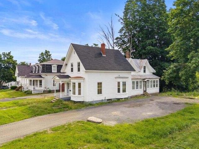 5 bedroom, Pittsfield ME 04967 104869796