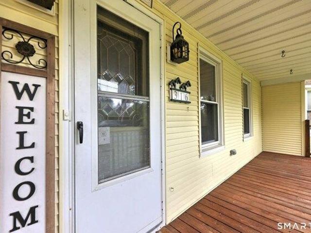 5 bedroom, Plymouth CT 06786 104650867