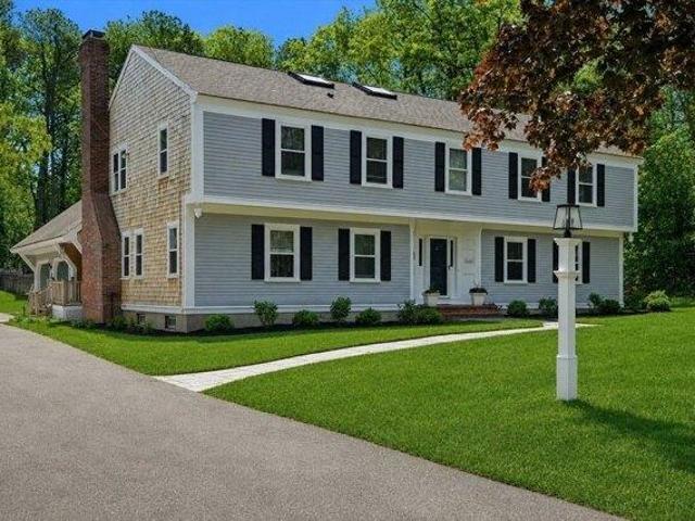 5 bedroom, Plymouth MA 02360 LS102827722