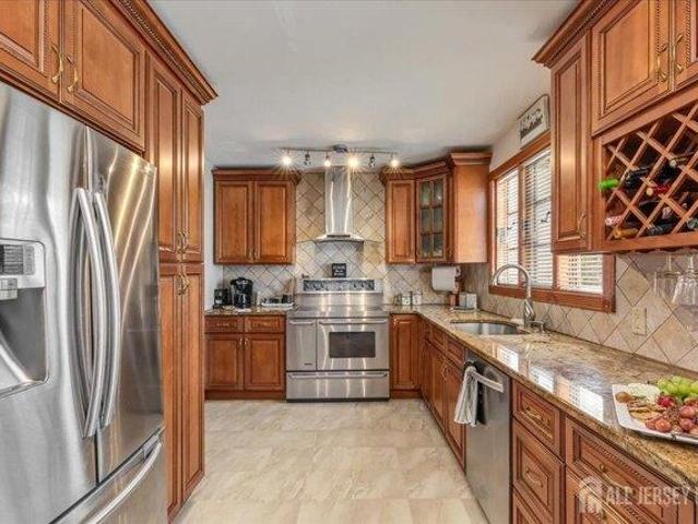5 bedroom, Plainfield NJ 07060 104328821