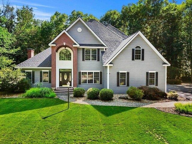5 bedroom, Plaistow NH 03865 105113992