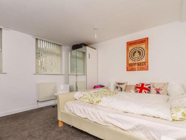 5 bedroom private hall for rent in Green Street, Lancaster, LA1