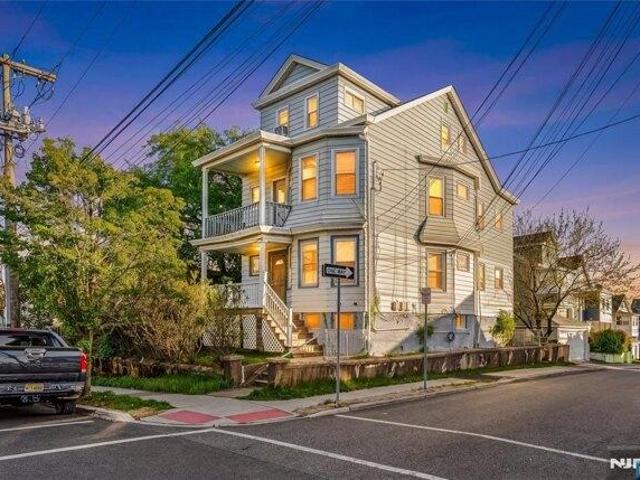 5 bedroom, Prospect Park NJ 07508 LS102280511