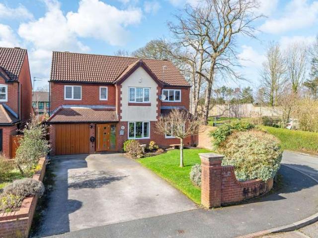 5 Bedroom Property