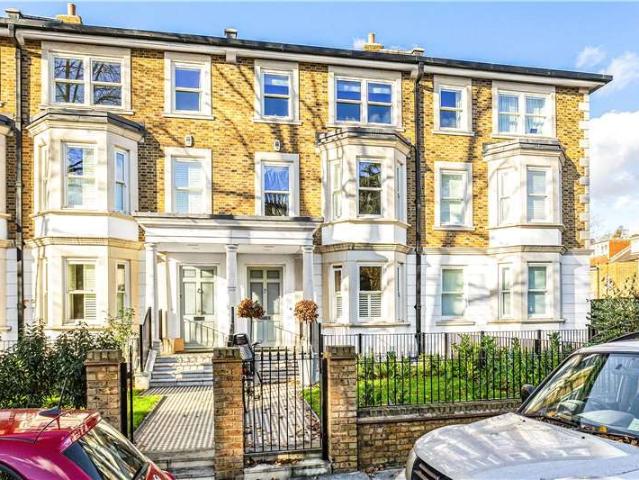 5 Bedroom Property