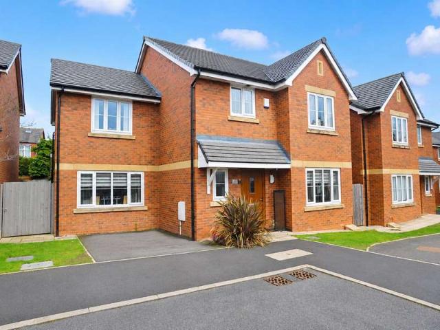 5 Bedroom Property