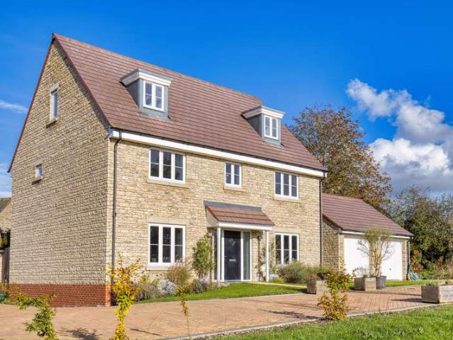 5 Bedroom Property