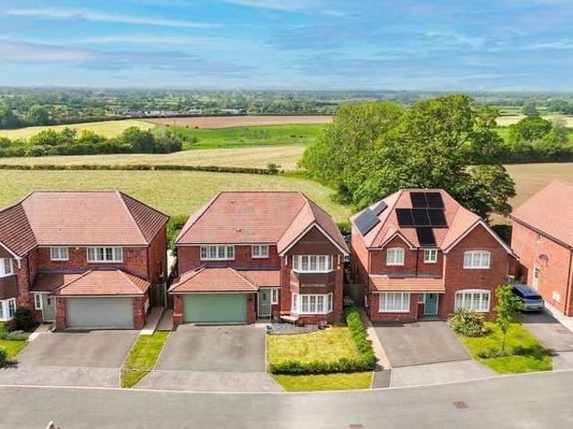 5 Bedroom Property