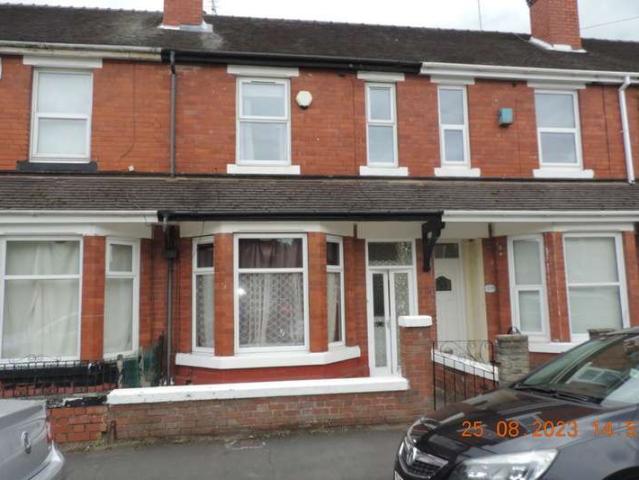 5 Bedroom Property