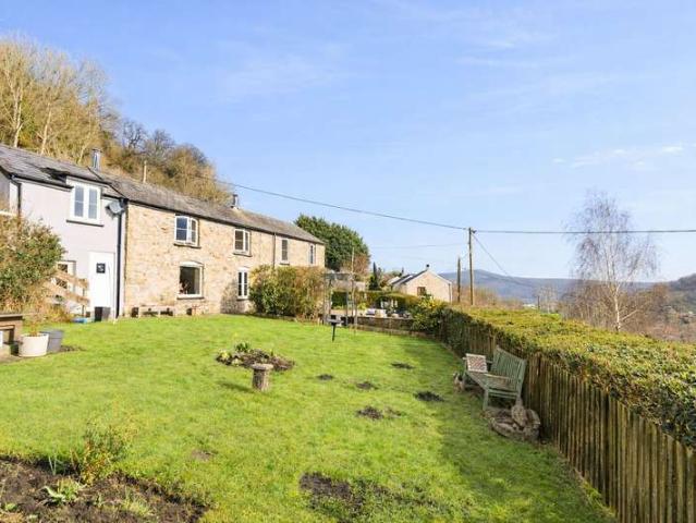5 Bedroom Property
