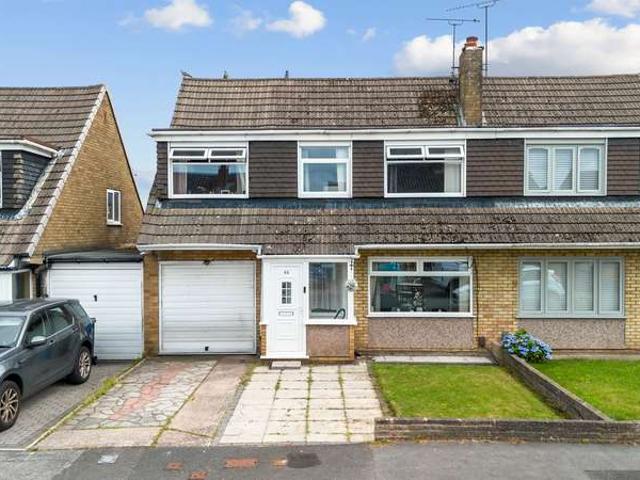 5 Bedroom Property
