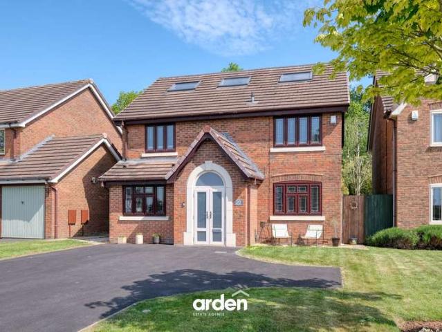 5 Bedroom Property