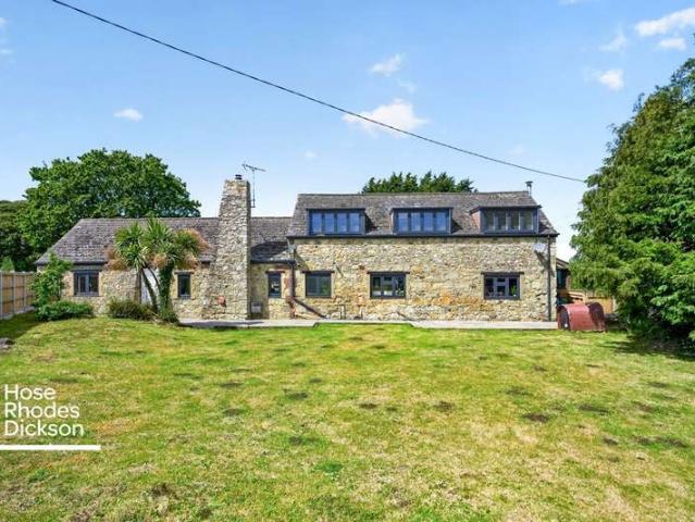5 Bedroom Property