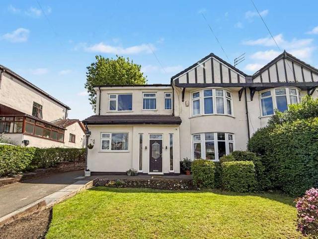 5 Bedroom Property