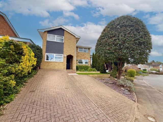 5 Bedroom Property