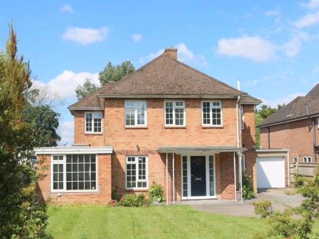 5 Bedroom Property