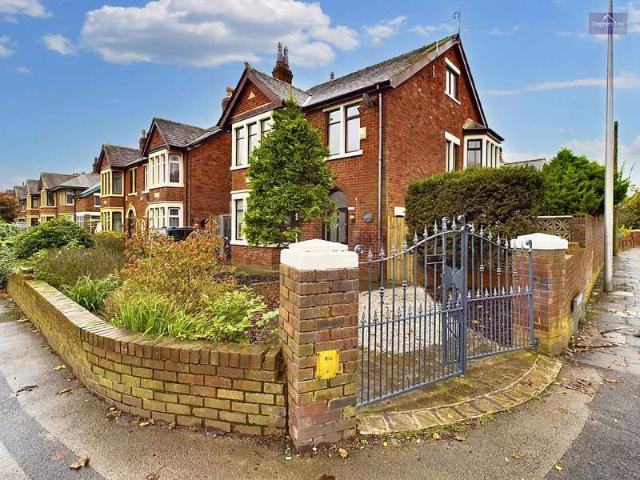 5 Bedroom Property