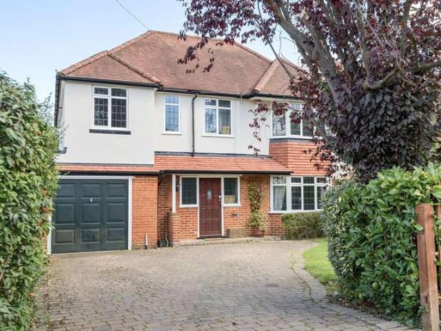 5 Bedroom Property