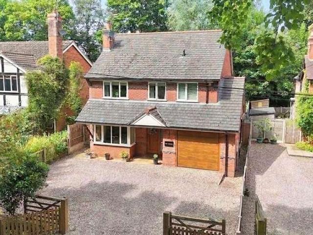 5 Bedroom Property