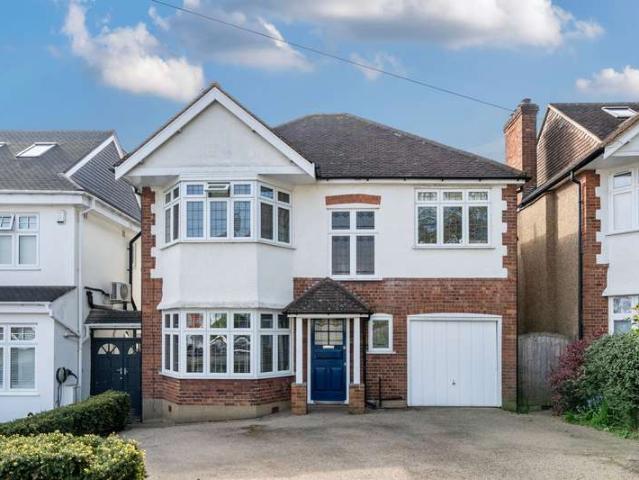 4 Bedroom Property