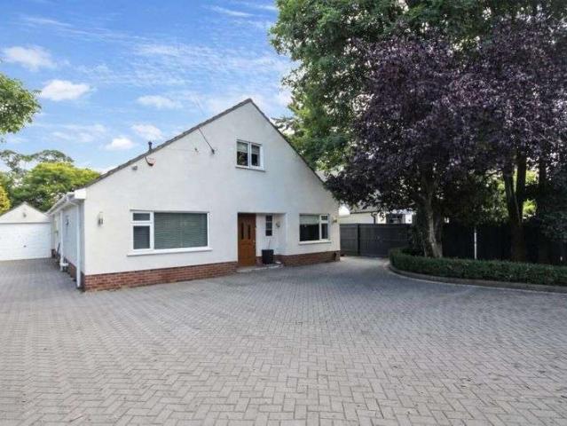 5 Bedroom Property