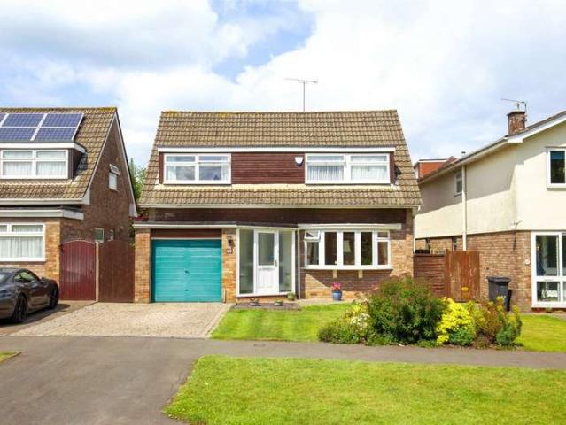 5 Bedroom Property