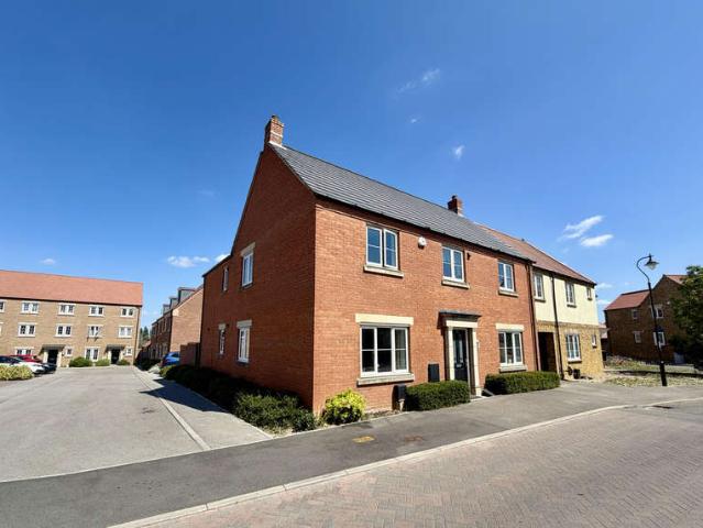 5 Bedroom Property
