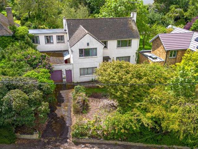5 Bedroom Property