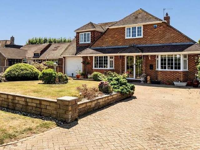 5 Bedroom Property