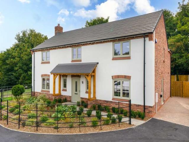 5 Bedroom Property