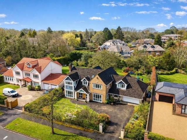 5 Bedroom Property
