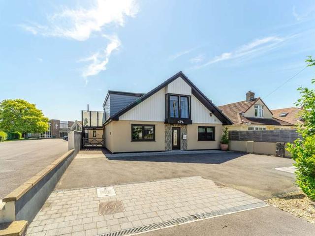 5 Bedroom Property
