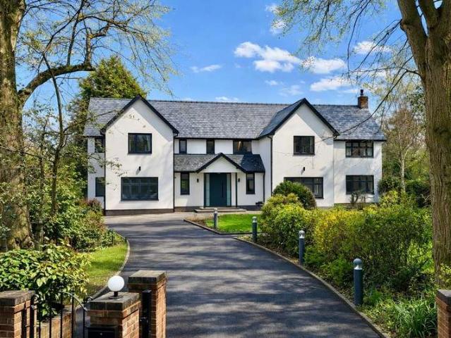 5 Bedroom Property