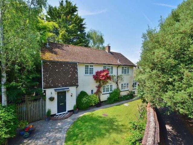 5 Bedroom Property