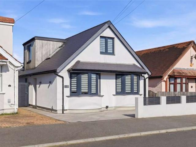 5 Bedroom Property