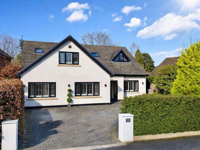 5 Bedroom Property