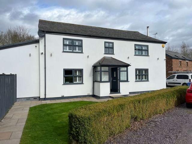 5 Bedroom Property