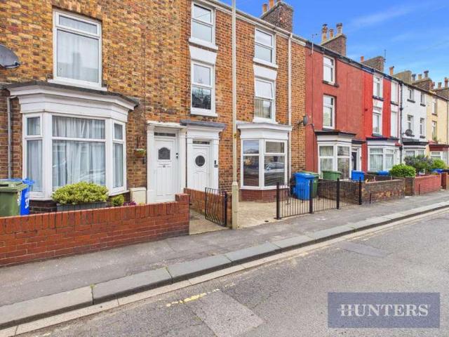 5 Bedroom Property