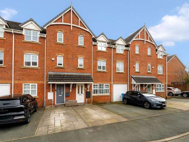 5 Bedroom Property
