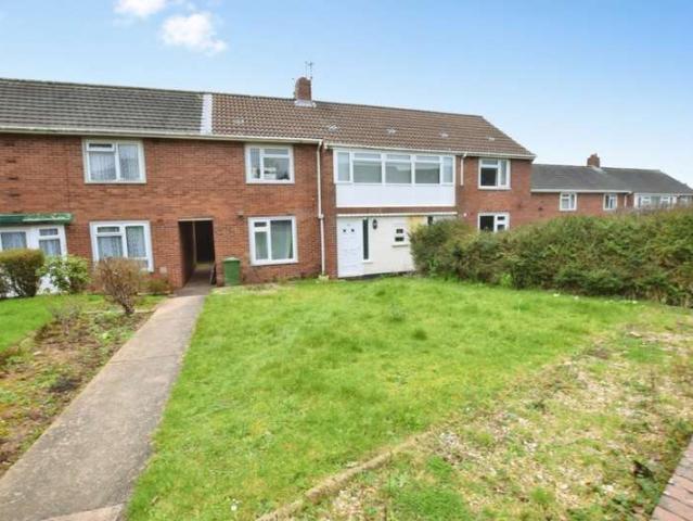 5 Bedroom Flat
