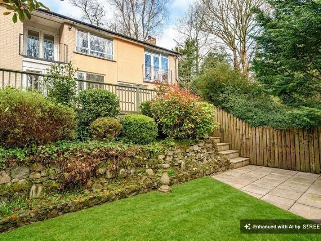 5 Bedroom Property