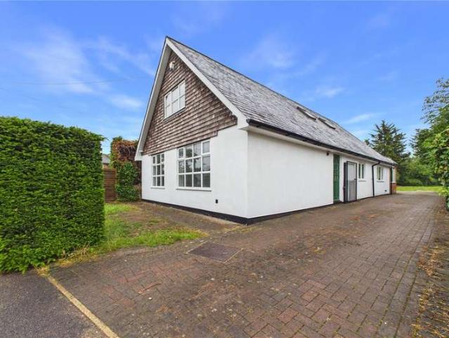 5 Bedroom Property